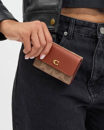 coach wallet